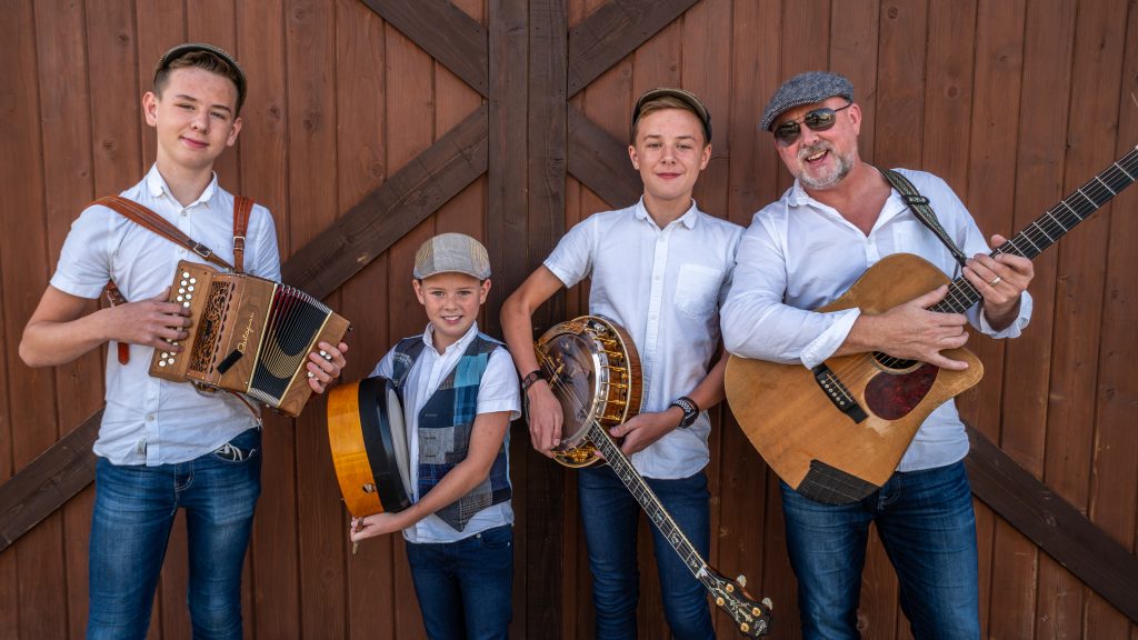 The Byrne Brothers from Ireland – 07/07/20 – Catalyst : In Concert! Tucson